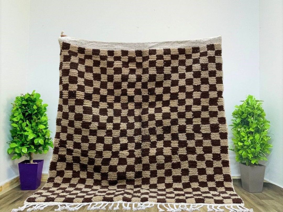 Gorgeous Simple Checkered Lounge Rugs Brown. Area Rug 8x10 Berber White ...