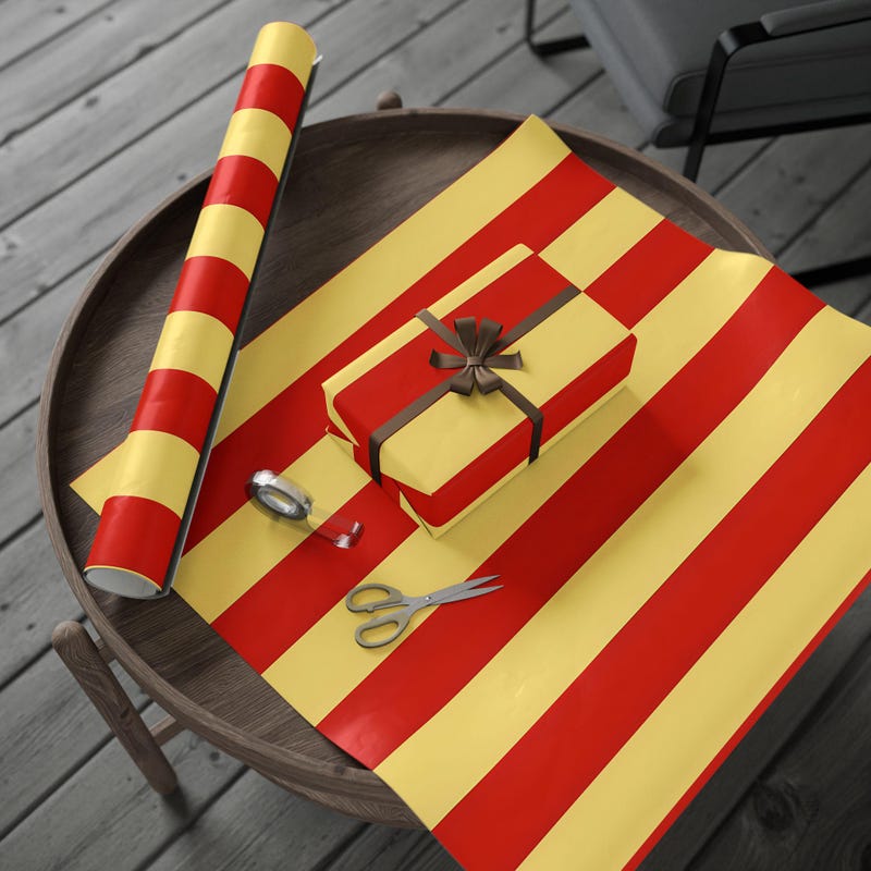 Cardinal and Straw - Etsy