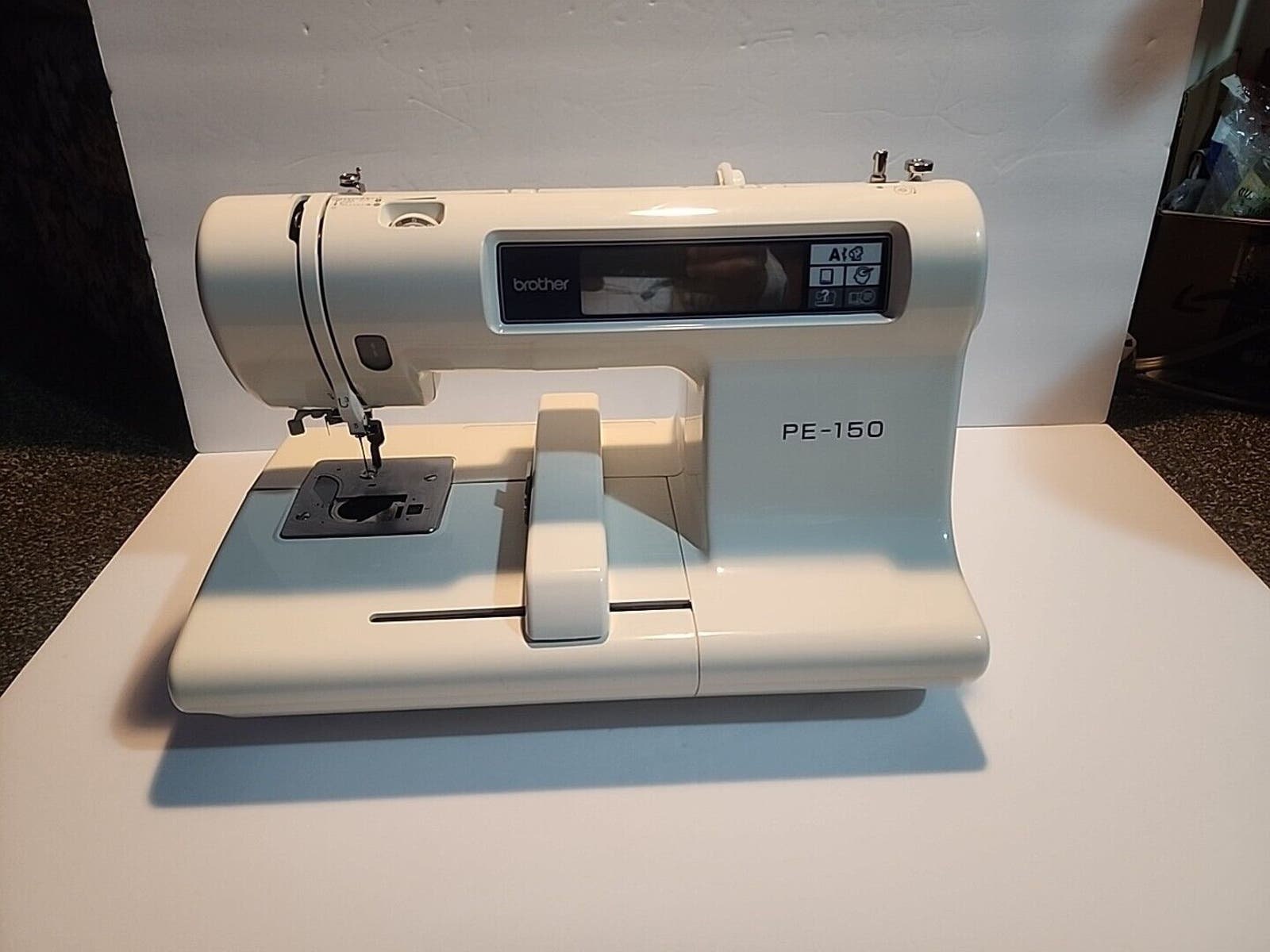 Brother PE-150 Embroidery Sewing Machine White Computerized Auto ...