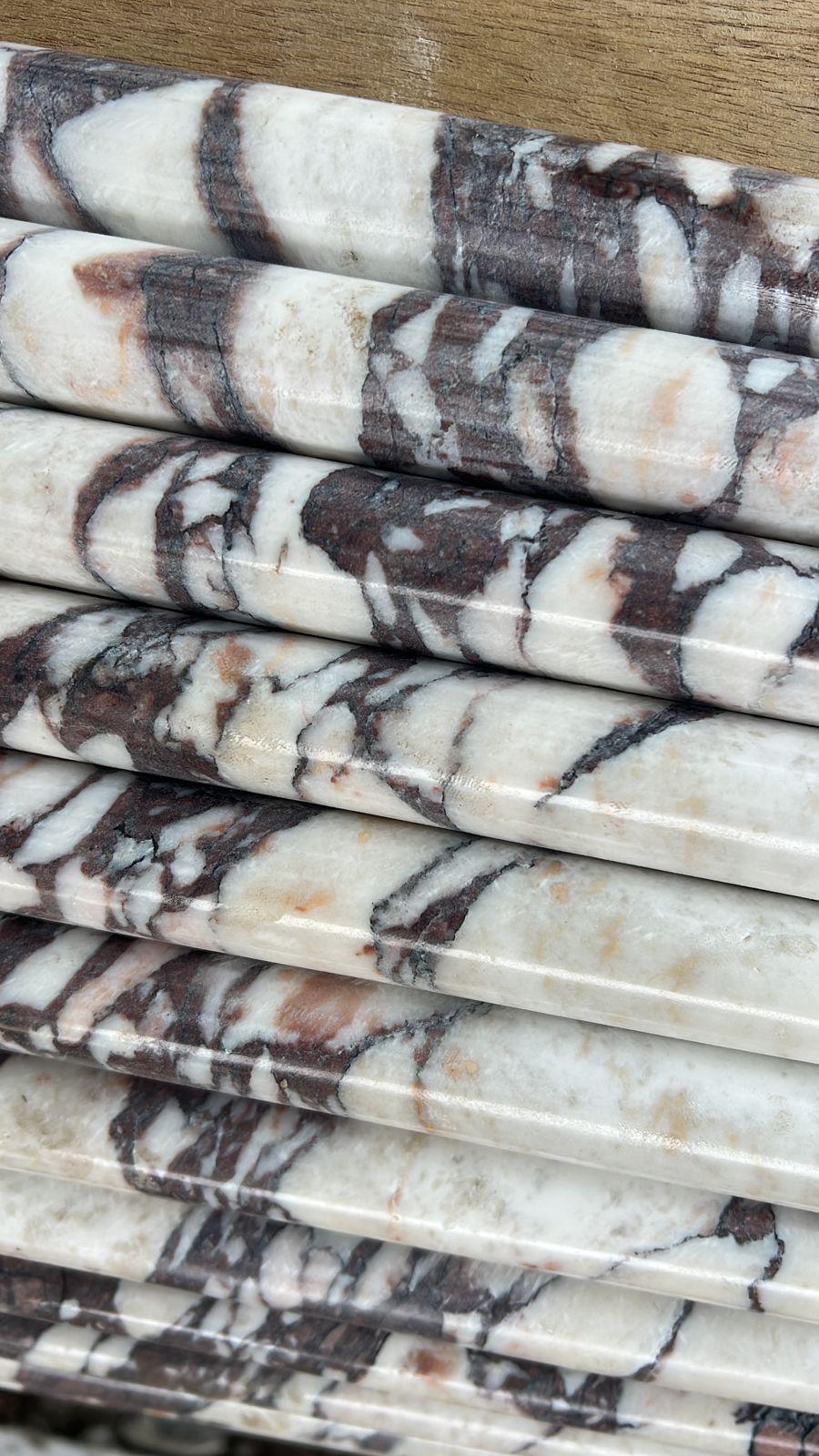 Viola Dining Table - Dining Table With Fluted Base - Calacatta Viola ...