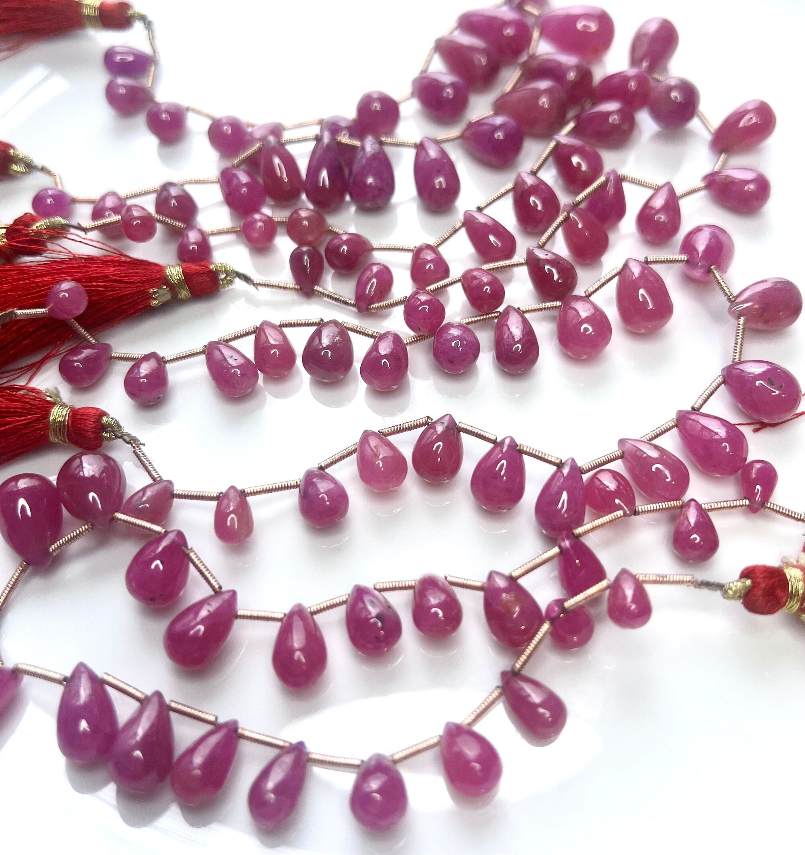 3.5 Strand Hot PINK SAPPHIRE Smooth Teardrop Briolettes Gemstone Beads ...
