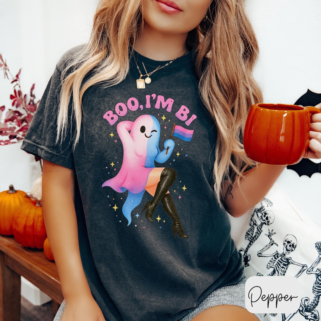 Boo I’m Bi Halloween Shirt Queer Pride Tee Bisexual Gift for Her Spooky ...