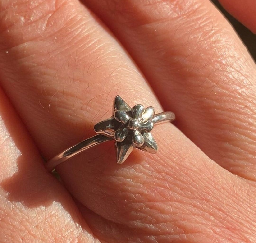 Sterling Silver Hoya Flower Ring, Botanical Jewelry - Etsy