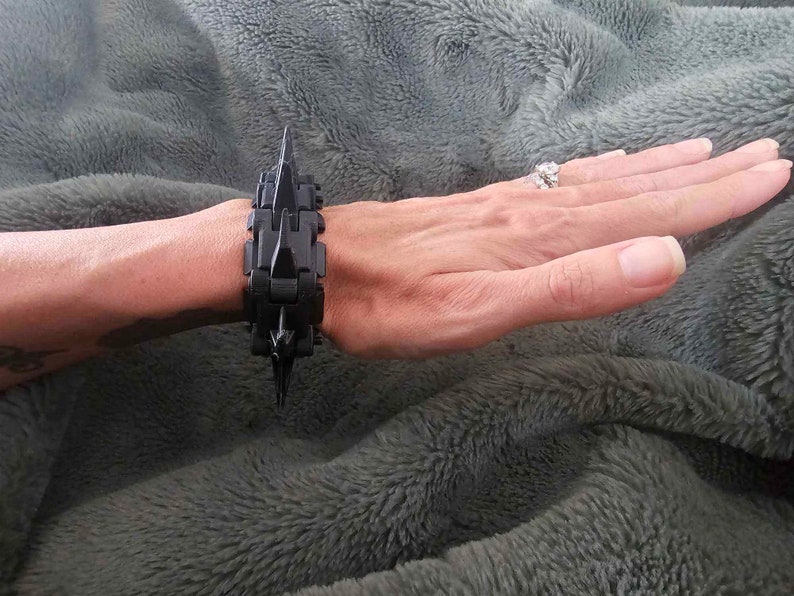Metalhead/edm/cosplay/anime Chainsaw Tooth Bracelet - Etsy