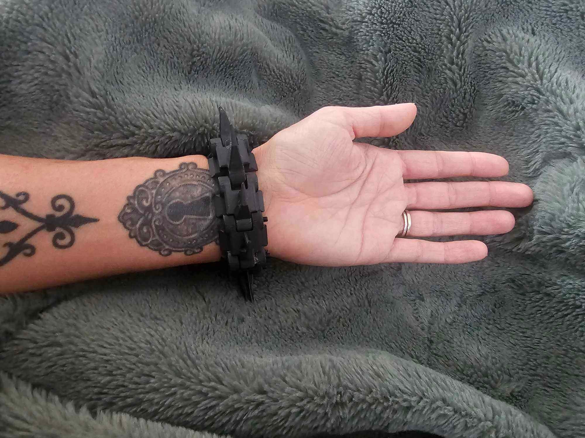 Metalhead/edm/cosplay/anime Chainsaw Tooth Bracelet - Etsy