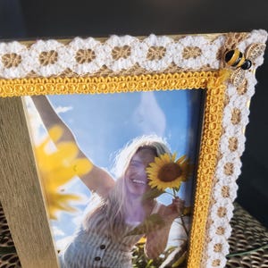 Bee Lovely-bee Photo Frame - Etsy