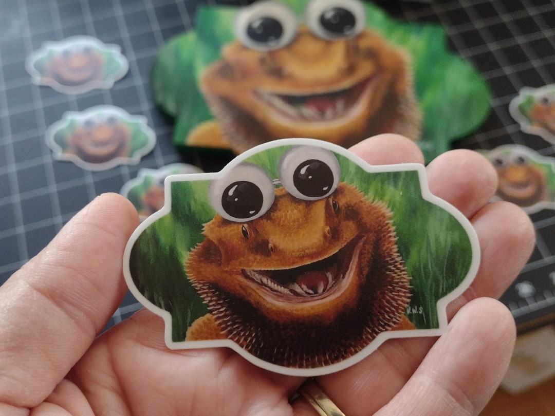 Googly-eyed Lizard Sticker - Etsy