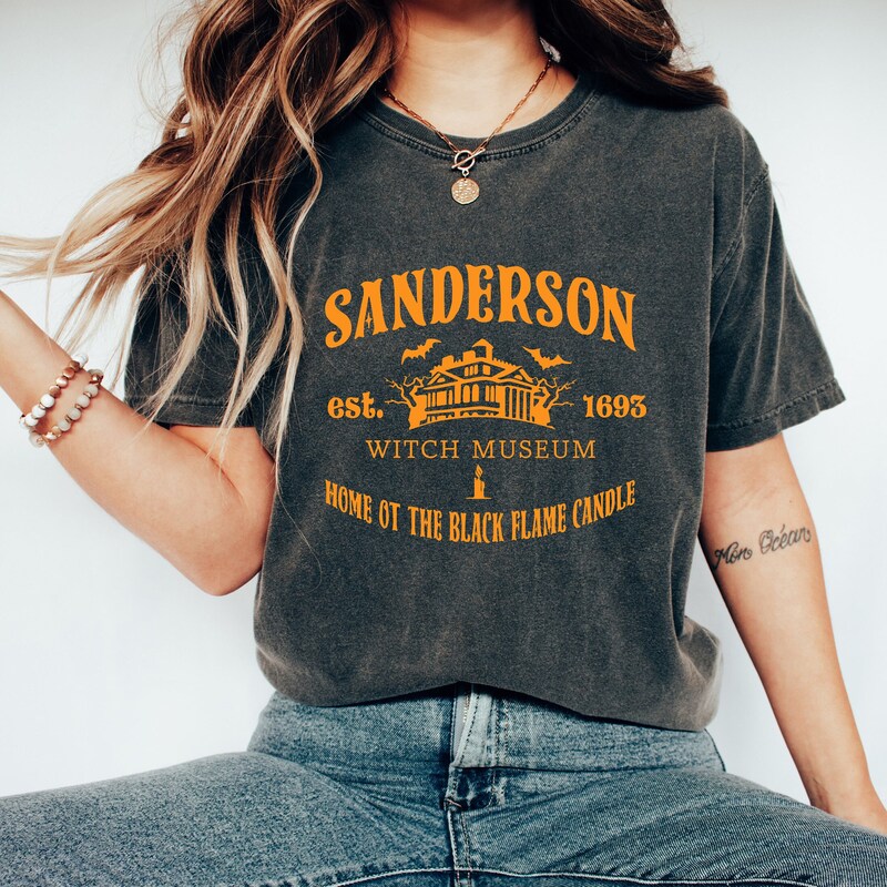 Museum of Trends - Etsy