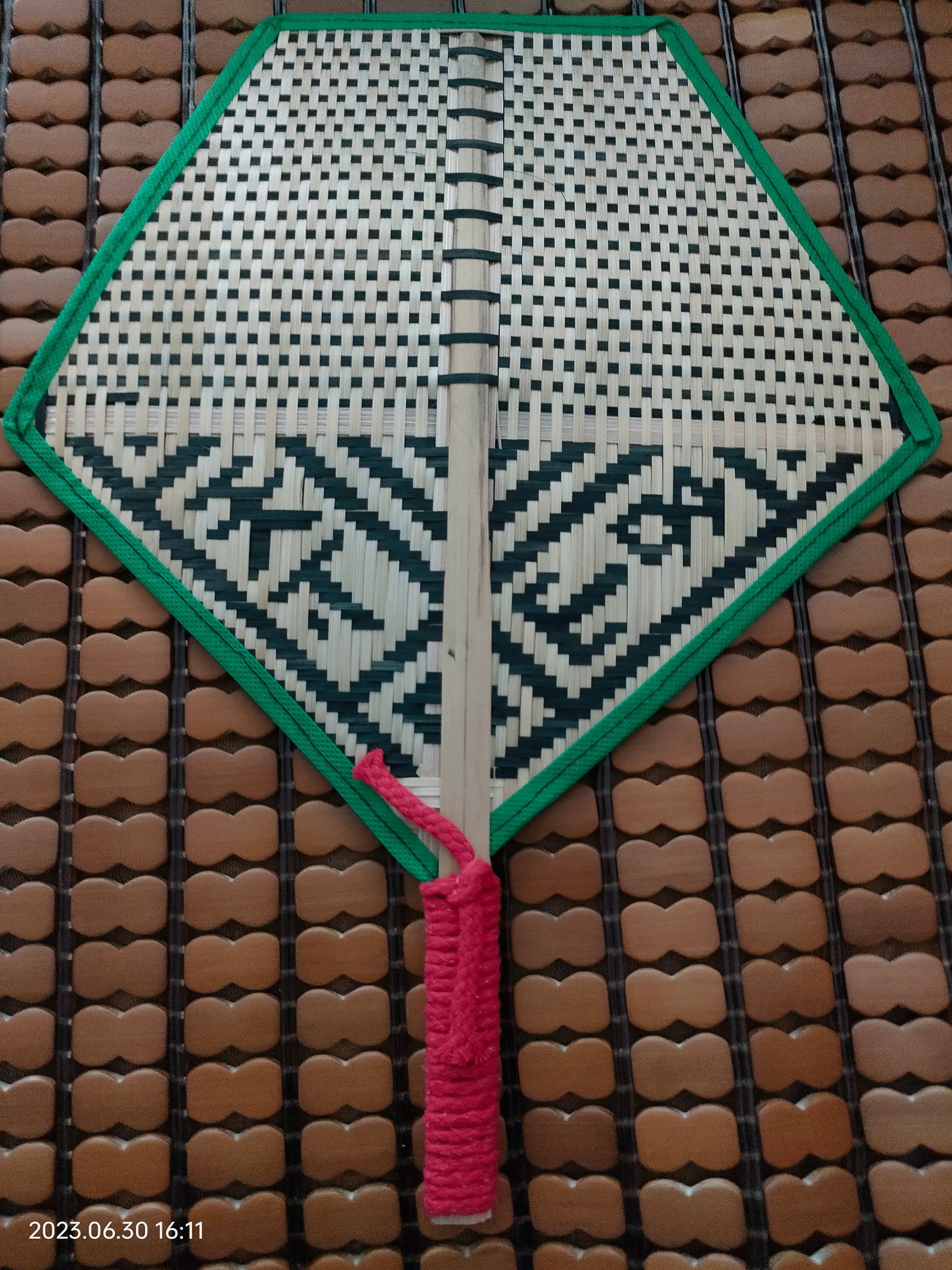Wrapped Bamboo Fan Bamboo Weaving Fan Big Cattail Fan Hand-woven Fan ...