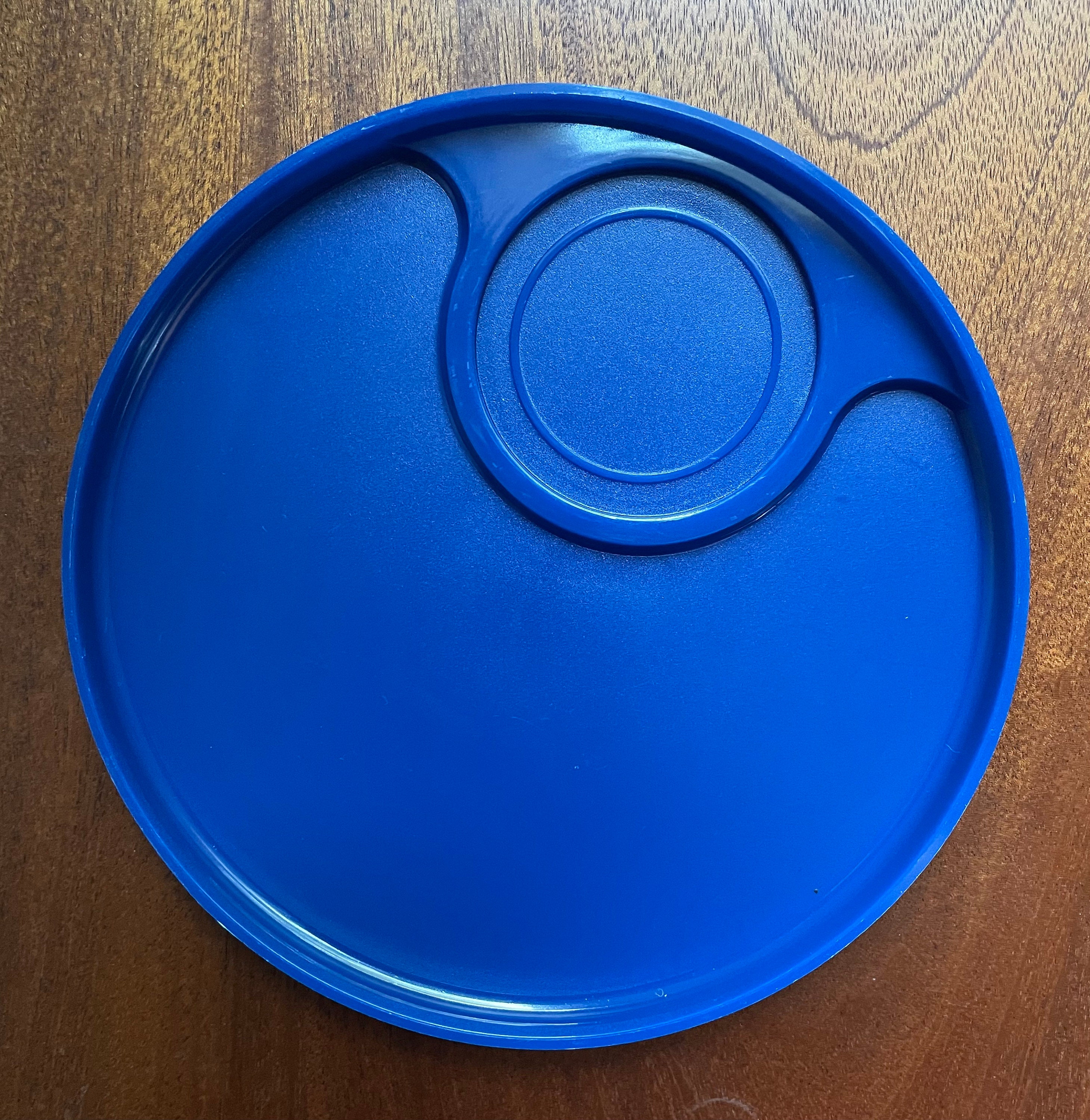 Vintage Ingrid Chicago Set of 4 Primary Colored Plastic Plates - Etsy