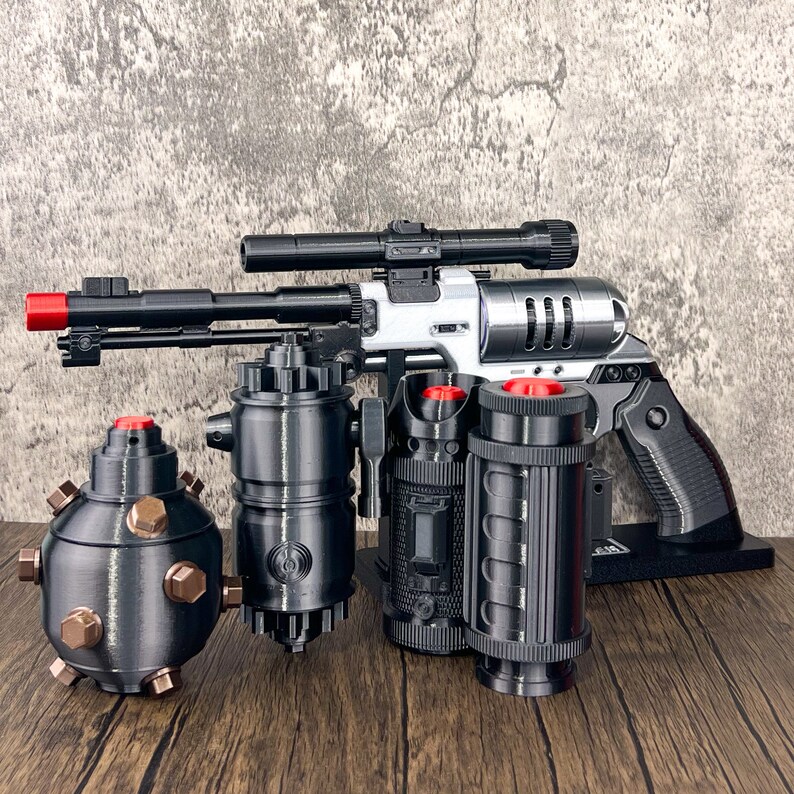 DE-10 Blaster Cosplay Replica - Etsy