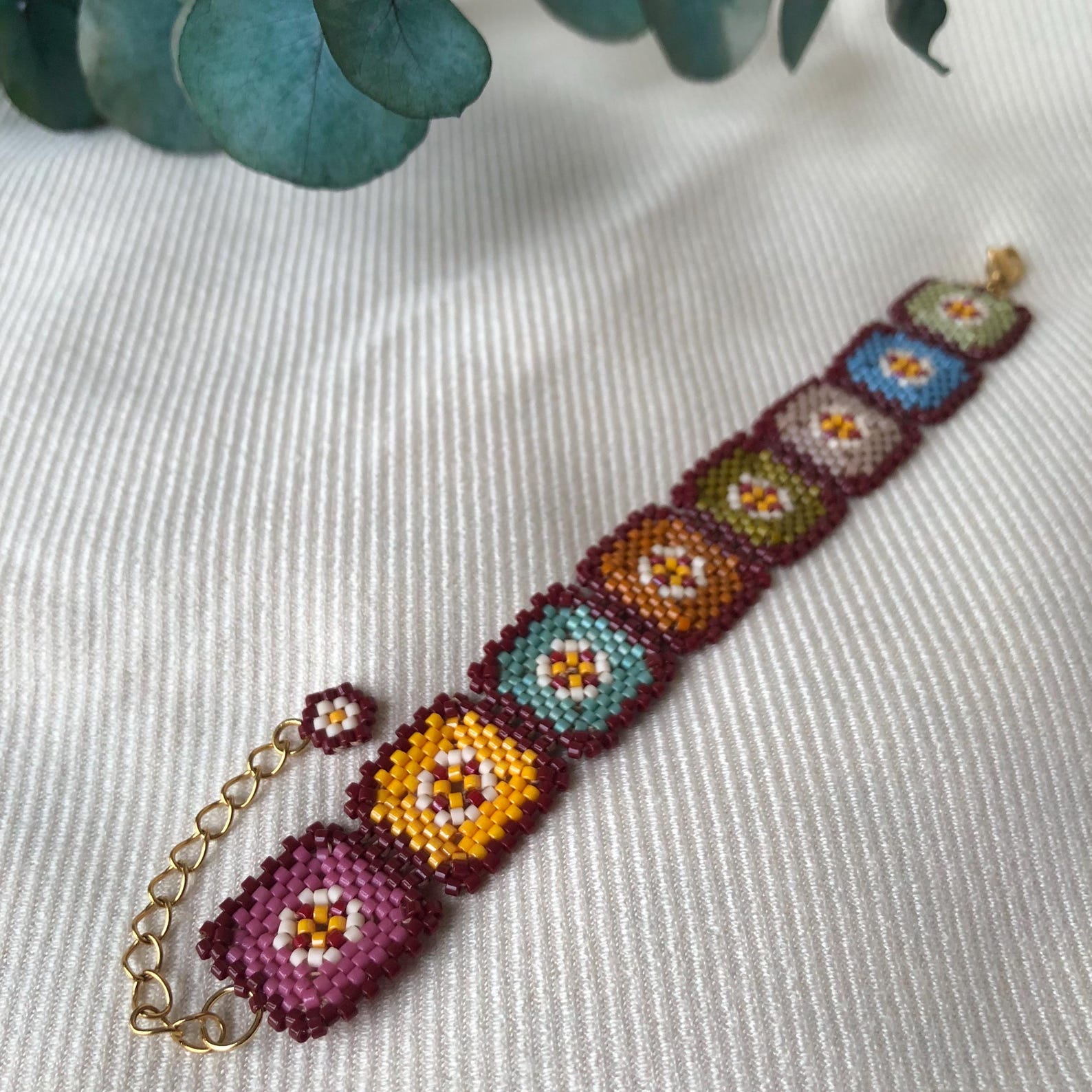 Handmade Beaded Bracelet: Vintage Retro Style, Colorful Accessory - Etsy