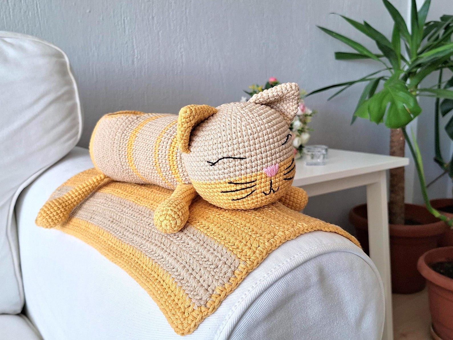 Crochet Cat Sofa Armrest Organizer Pattern: PDF Couch Caddy Tutorial - Etsy