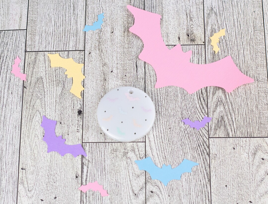 Friggin' Bats AOP Resin Keychain, Cute Halloween Key Ring - Etsy