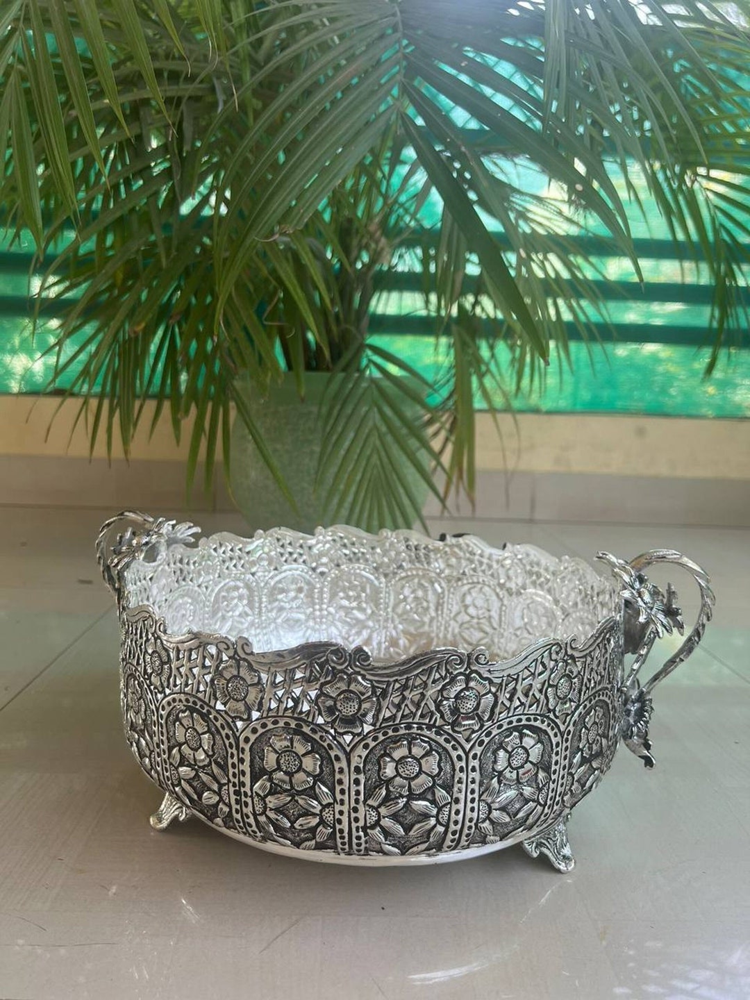 German Silver Hand Engraved Urli, Centerpiece Bowl, Decortaive Urli for ...