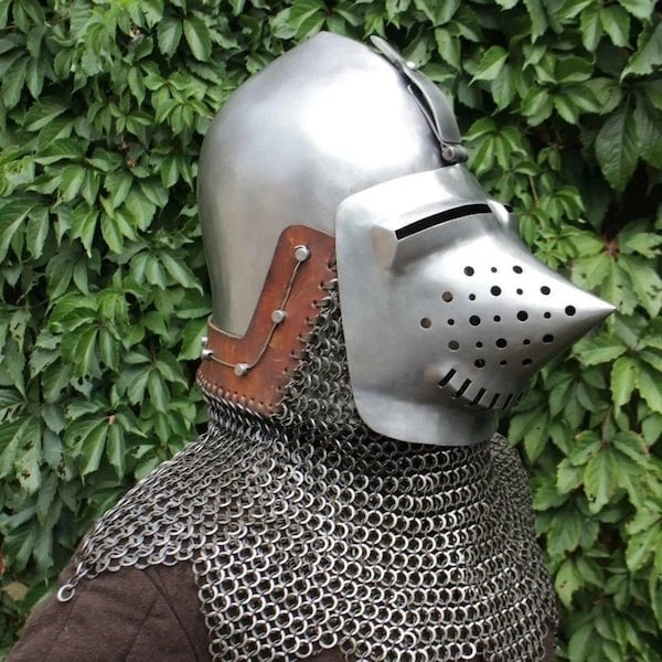 Hounskull Helmet - Etsy