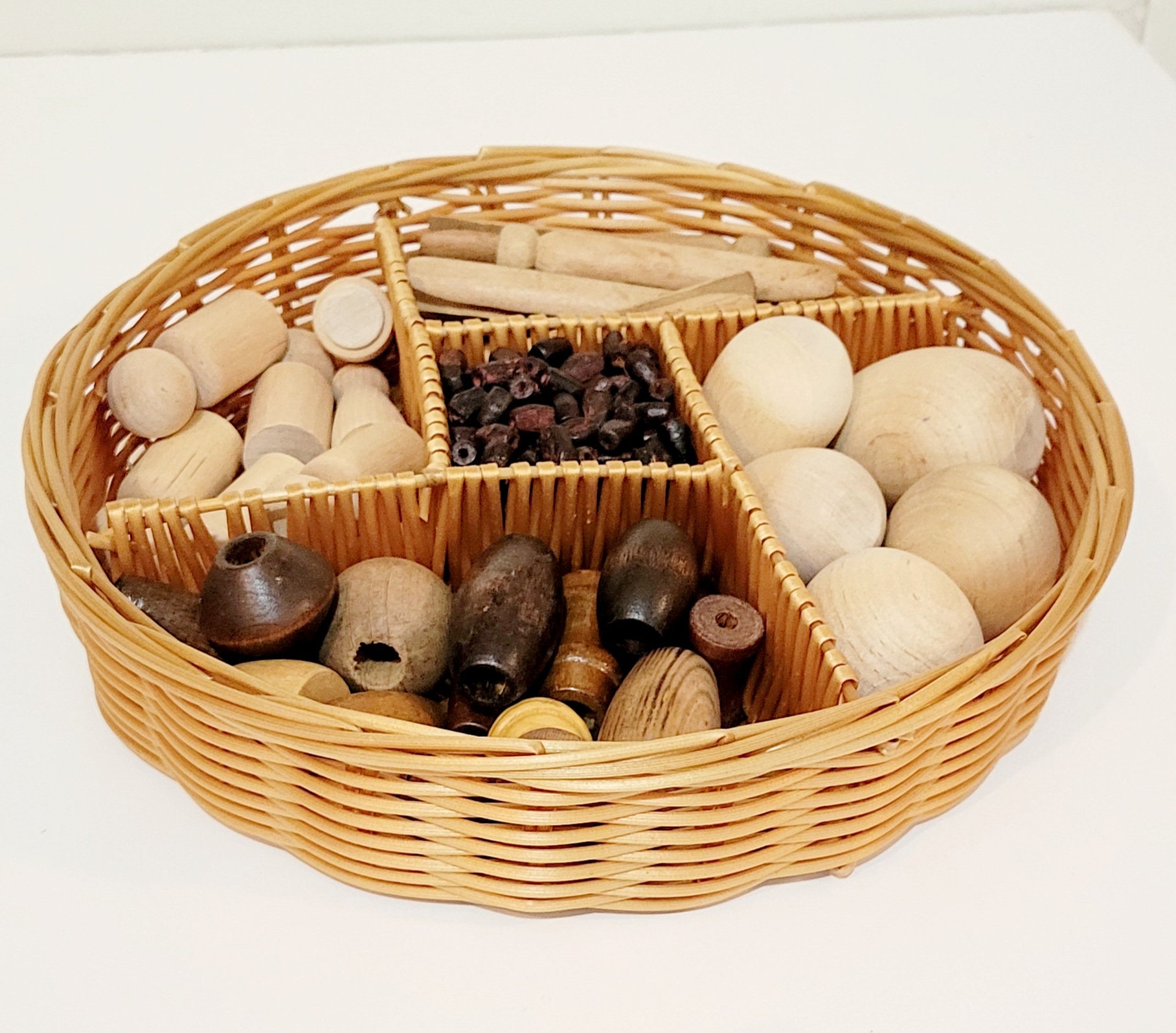 Loose Parts Tray. Natural and Neutral Colored Materials. Reggio ...