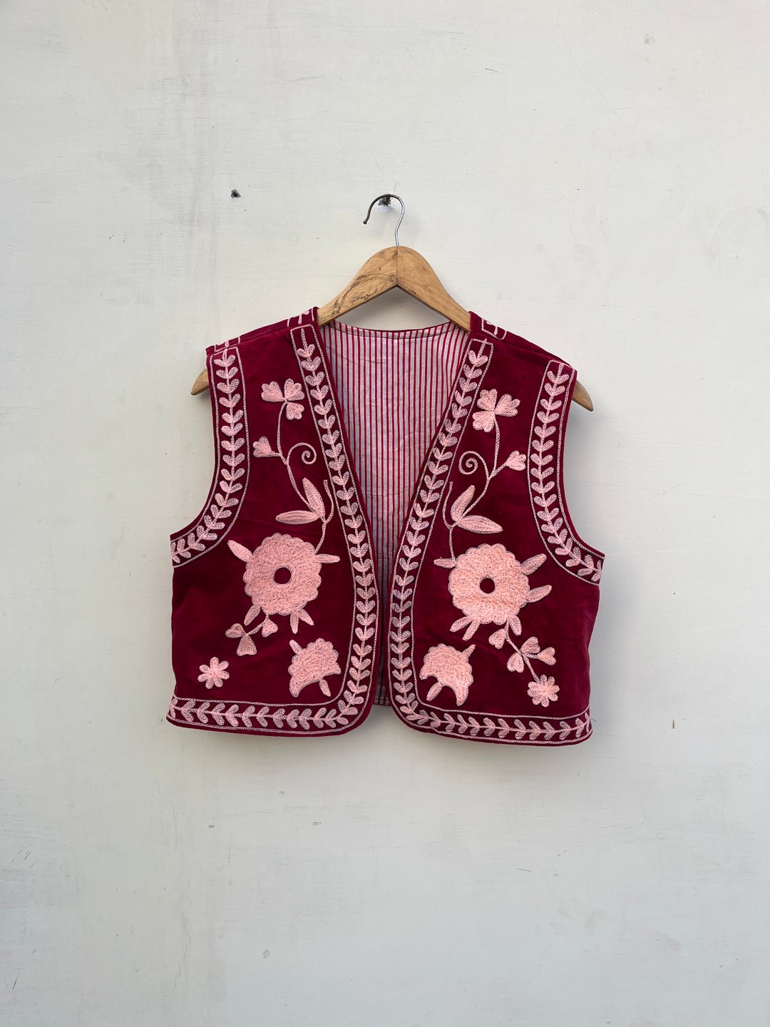 Handcrafted Cotton Vest: Lightweight and Stylish Layering Essential - Etsy