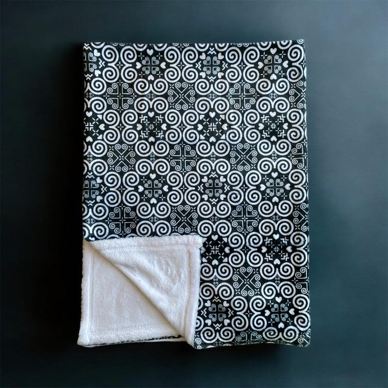 Hmong Blanket Girl - Etsy