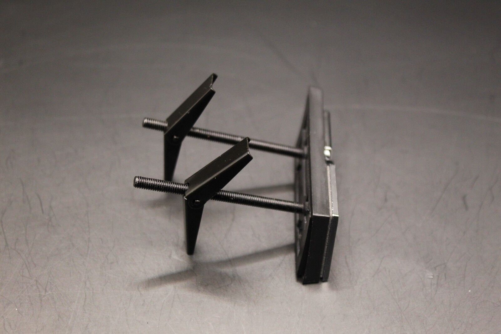 Chrome Silver Red S3 Honeycomb Front Grille Badge Clip Bracket Fit for ...