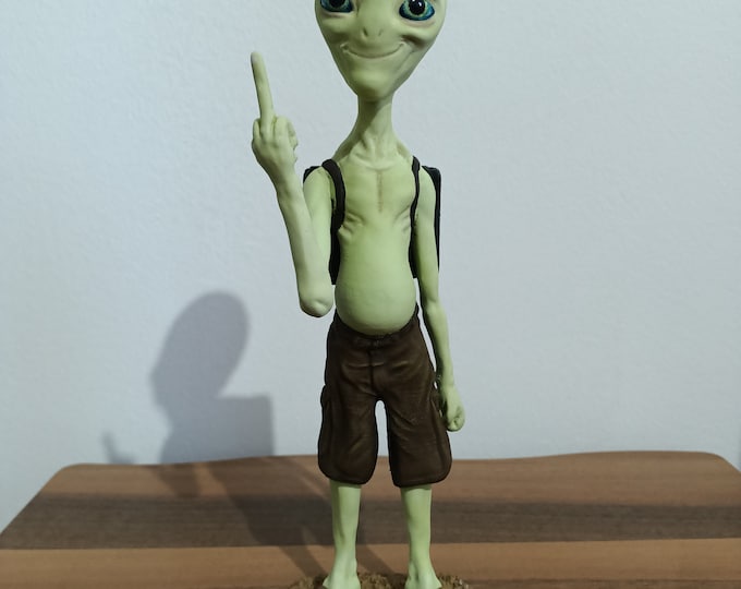 Paul the Alien 3D Printed Figure, Gamer Room Design, Gift for Gamers ...
