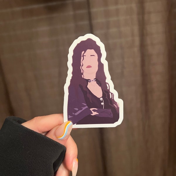 Bellatrix - Etsy