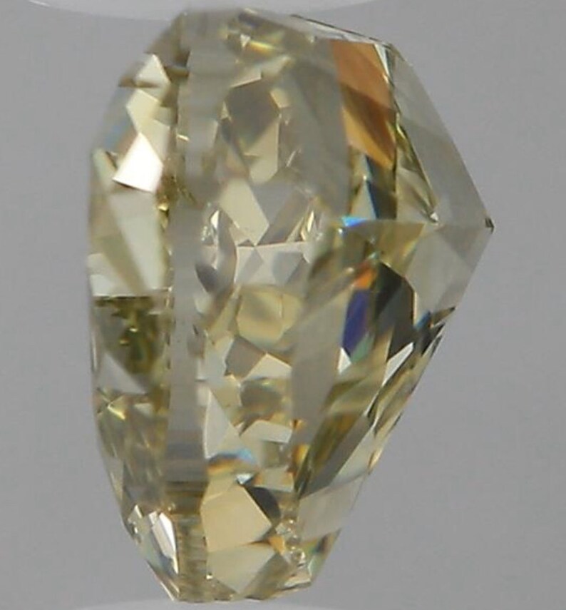 0.76 Ct. Fancy Deep Grayish Yellowish Green, Natural Even, VS2 Heart ...