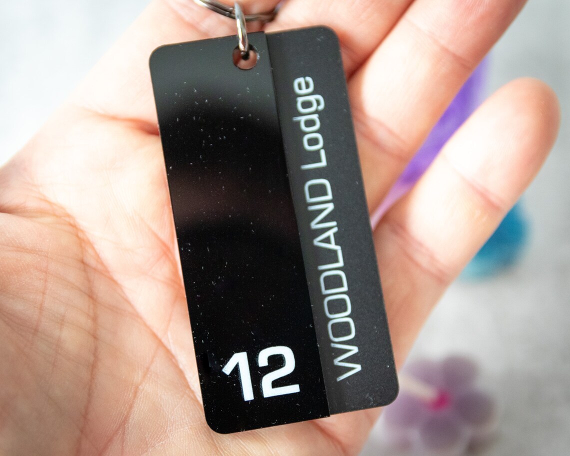 Personalized Keychain for Hotels Customized Key Holder With Hotel Name ...