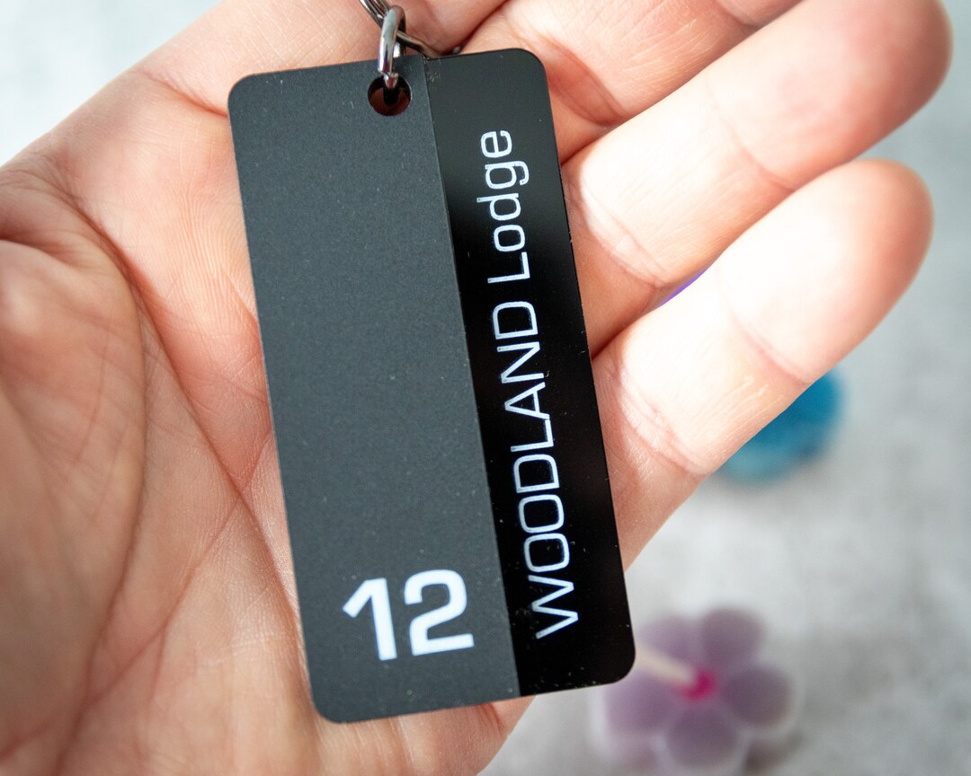 Personalized Keychain for Hotels - Customized Key Holder With Hotel ...