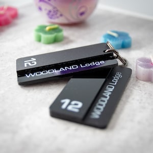 Personalized Keychain for Hotels - Customized Key Holder With Hotel ...