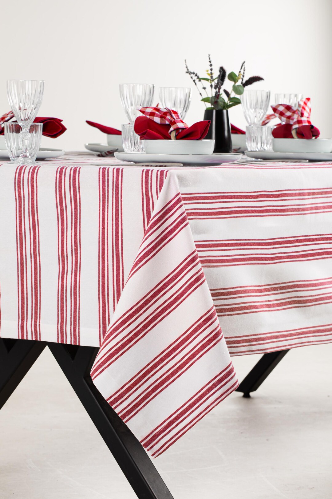 Red Striped Tablecloth, Perfect for Parties, Fabric Tablecloth ...