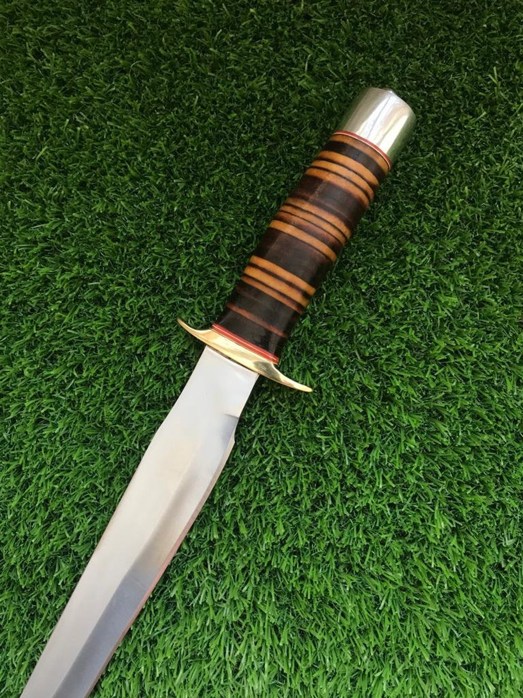 THE D2 STEEL SWORD With Leather Pouch - Etsy