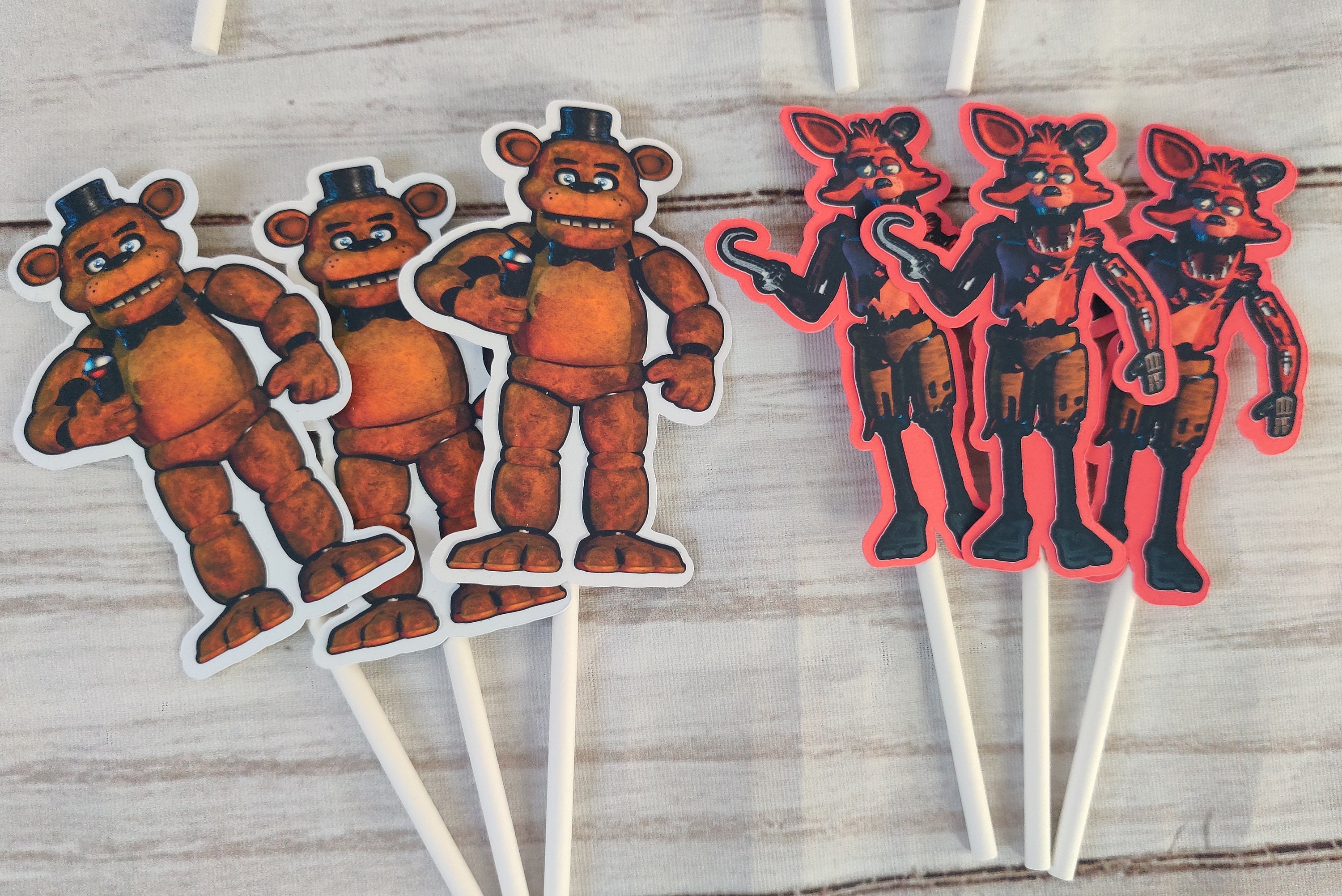 Five Nights at Freddy's Birthday Party Cupcake Toppers, 5 Nights ...