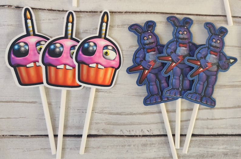 Five Nights at Freddy's Birthday Party Cupcake Toppers, 5 Nights ...