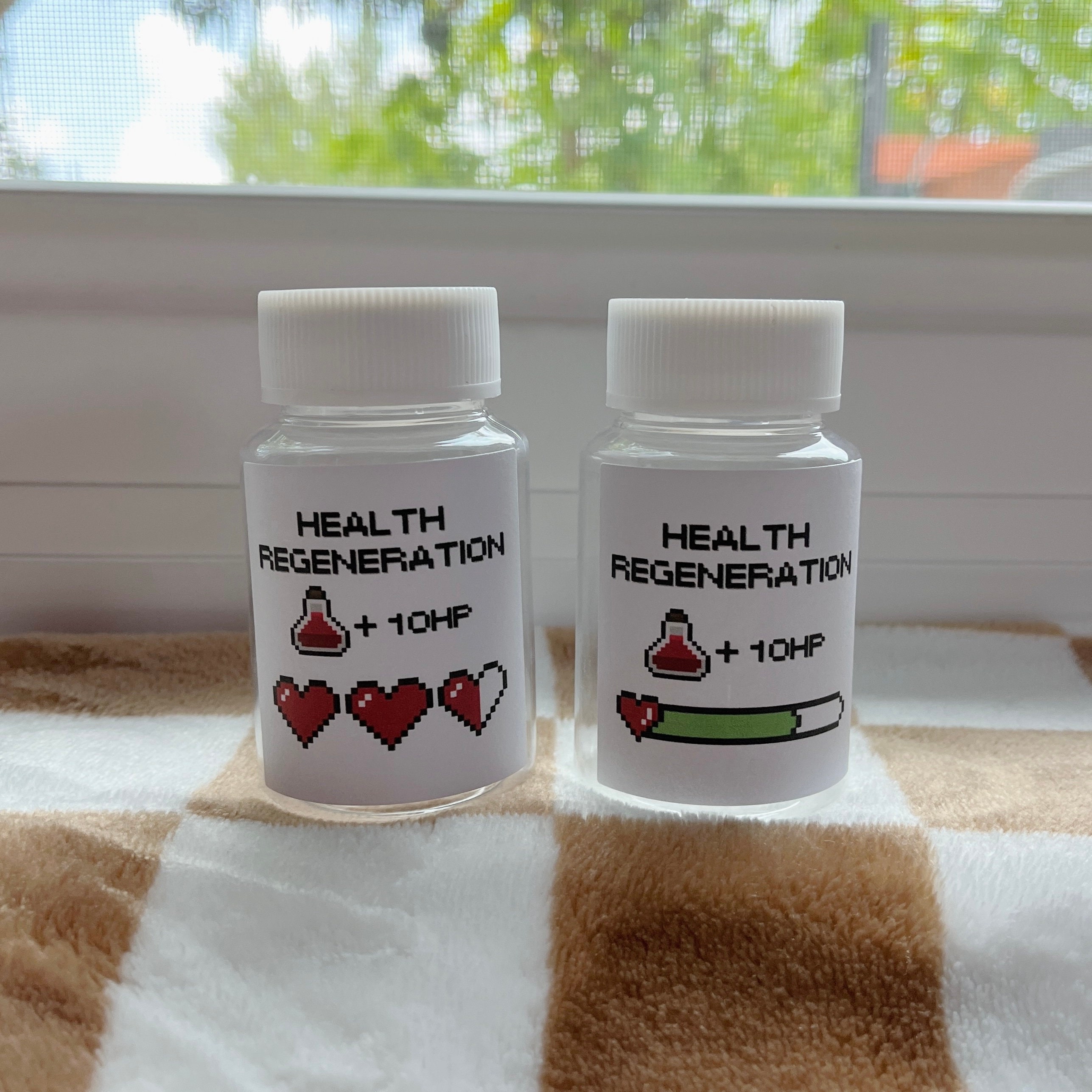 RPG Gaming Inspired Custom Pill Bottles 80 Ml Gaming Gift Medicine ...