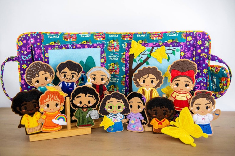 Encanto Finger Puppets: Madrigal Family Felt Quiet Book - Etsy