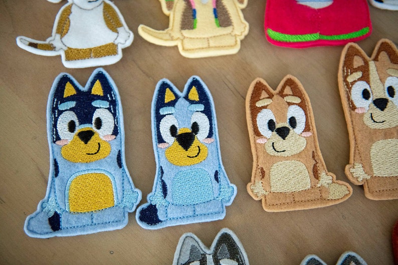 Bluey Finger Puppets Quiet Book Pretend Play Felt Finger - Etsy