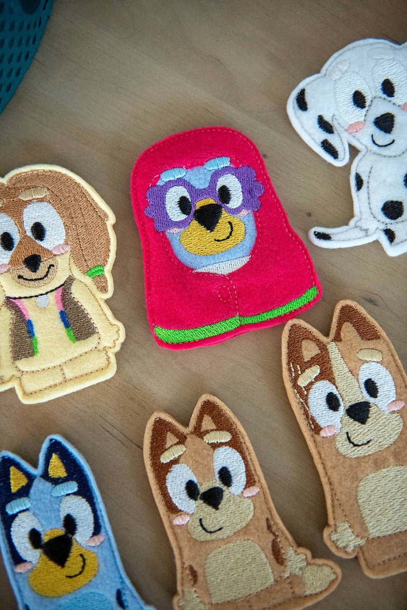 Bluey Finger Puppets Quiet Book Pretend Play Felt Finger - Etsy