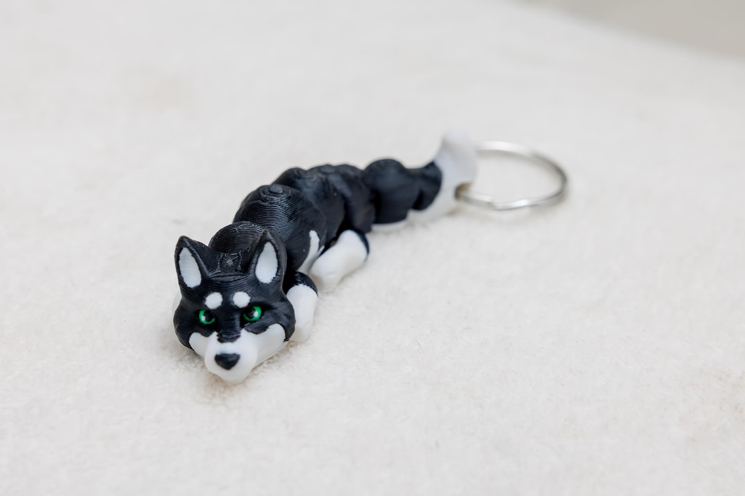 Siberian Husky Keychain - Flexible and Adorable Husky Dog Accessory for ...