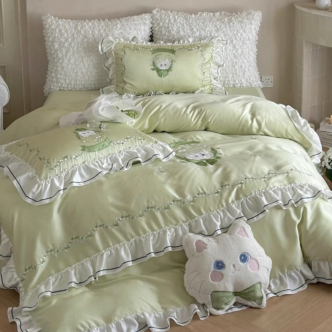 Cartoon Cat Kitty Embroidery Flower 100% Lyocell tencel Duvet Cover Set ...