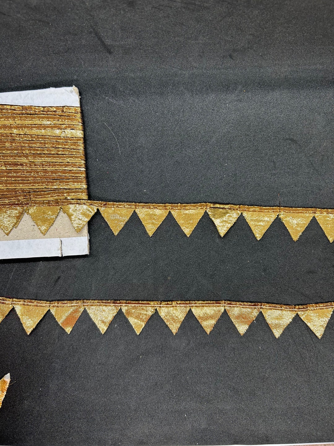 Matte Golden Gota Patti Mini Triangle Design Golden Lace Sewing Lace ...