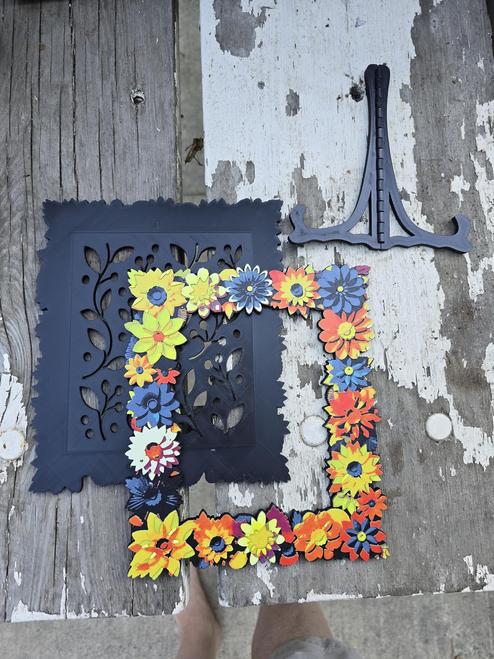 Colorful Magnetic Flower Frame – 5x6" Photo or Sign Holder | 3D Printed ...