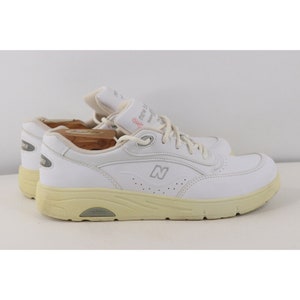 90s New Balance 811 Leather Shoes Sneakers Mens 7.5 Womens 9 2A USA ...