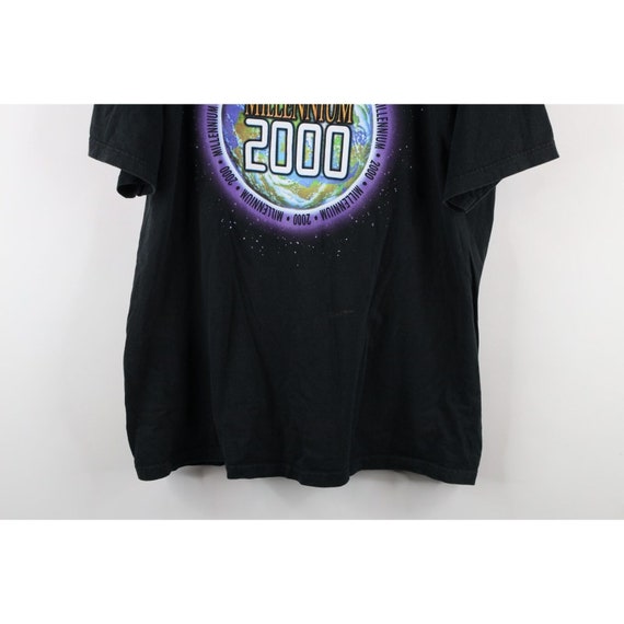 Vintage Y2K 2000 The Millennium Mens Large Faded Spel… - Gem