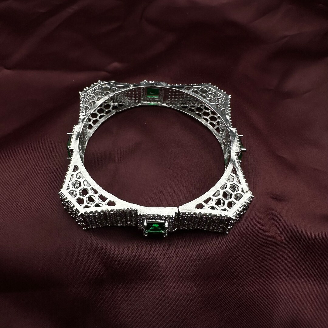 Quirky Fashions Emerald Green Square Shaped Bangle With Openable Hook ...