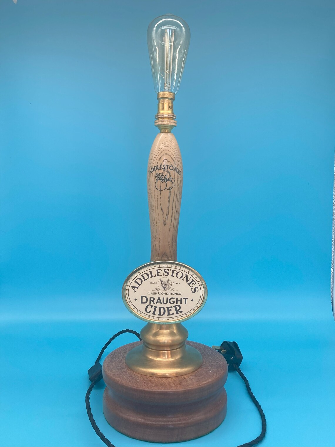 A Traditional Vintage Beer Pump Upcycled Into an Electric Table/bar ...