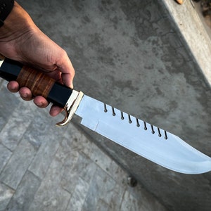 Handmade D2 Steel Bowie Knife - Mirror Polished Hunting and Camping ...