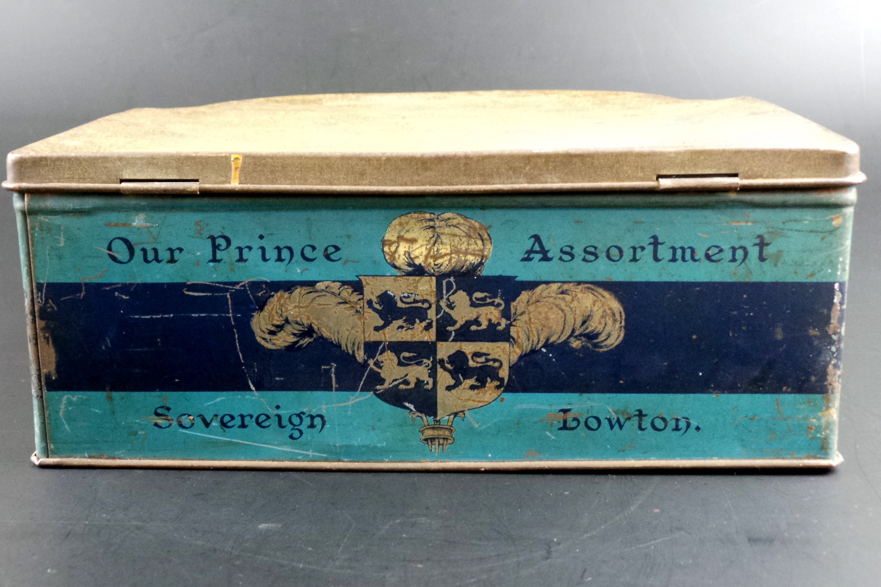 Antique Large Tin Box H.R.H. the Prince of Wales Antique - Etsy