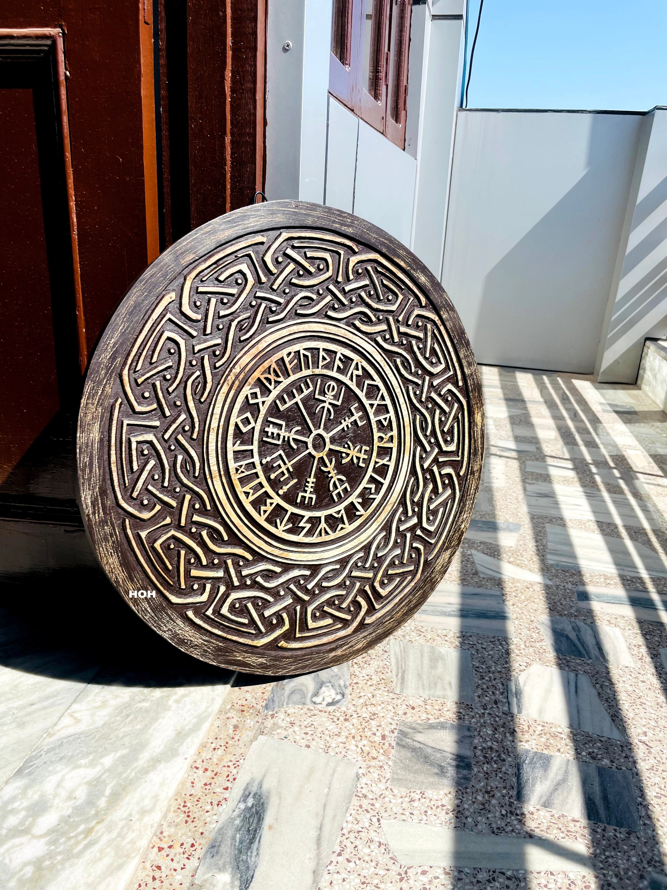 Viking Norse Runes Helm of Awe Aegishjalmur Celtic Pattern '24,30 ...