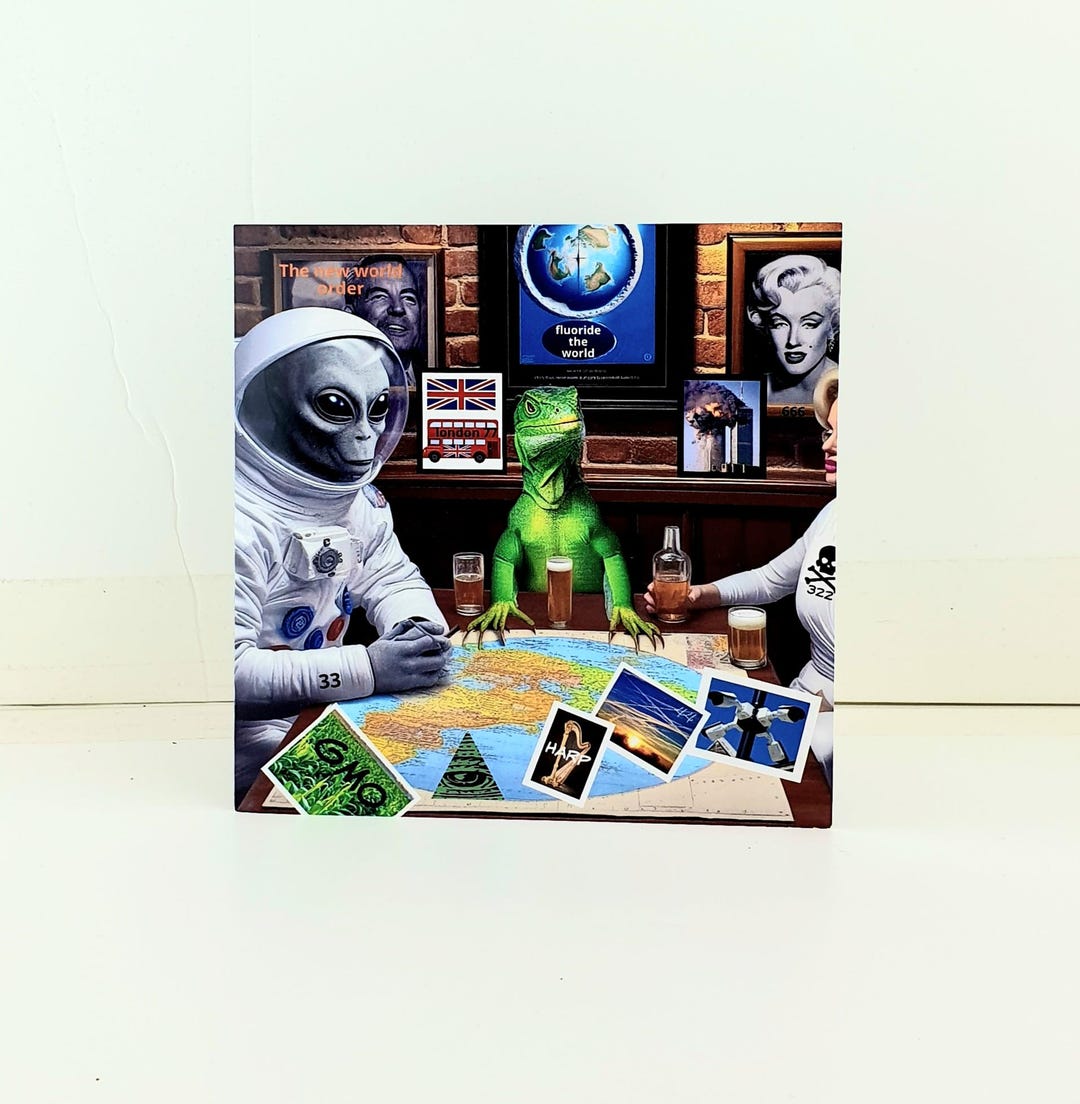 Funny Tinfoil Hat Birthday Card Flat Earth Conspiracy Theory Aliens ...